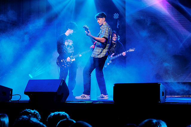 Ledinska čestitka 2025 - Gimnazija Ledina